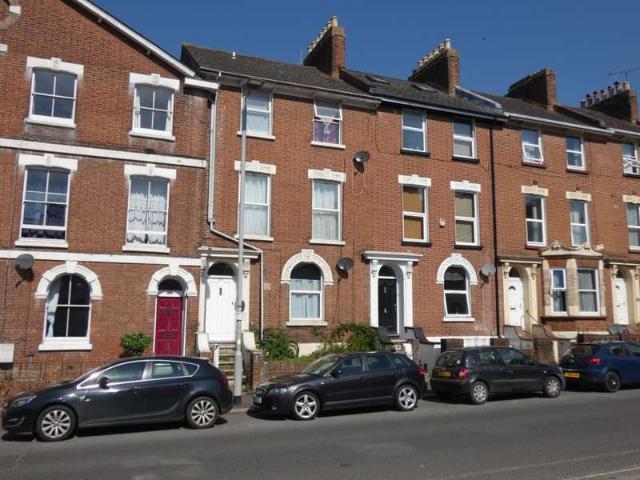 1 Bedroom Apartment Flat