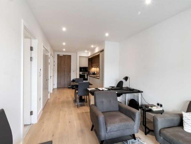 1 Bedroom Apartment Flat