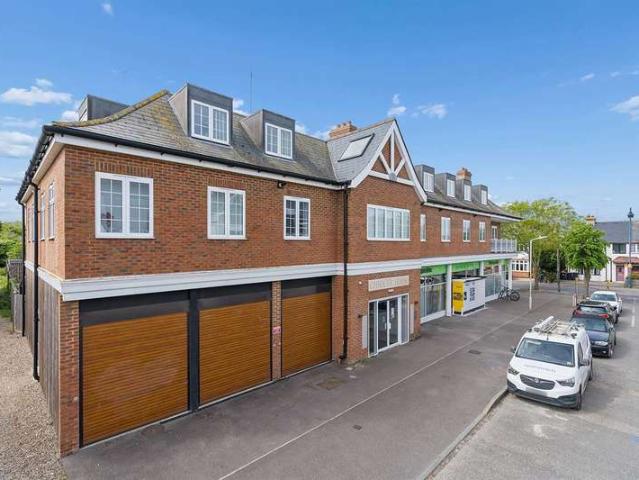 1 Bedroom Apartment Flat