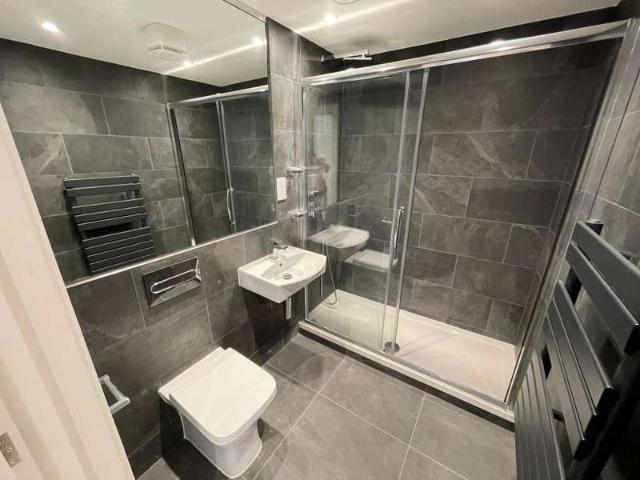 1 Bedroom Apartment Flat