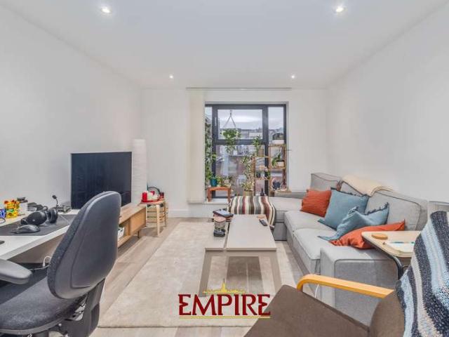 1 Bedroom Apartment Flat