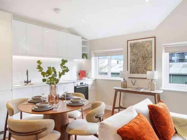 1 Bedroom Apartment Flat