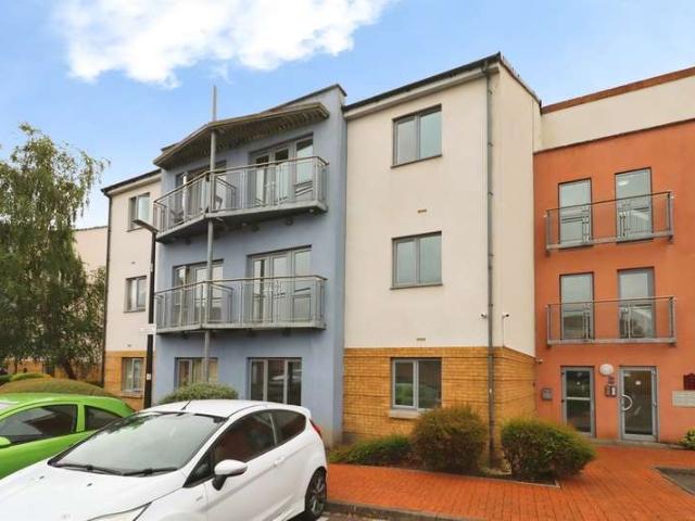1 Bedroom Apartment Flat