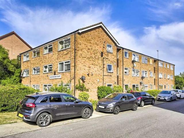 1 Bedroom Apartment Flat