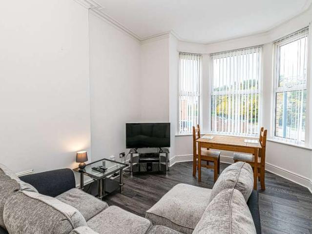1 Bedroom Apartment Flat