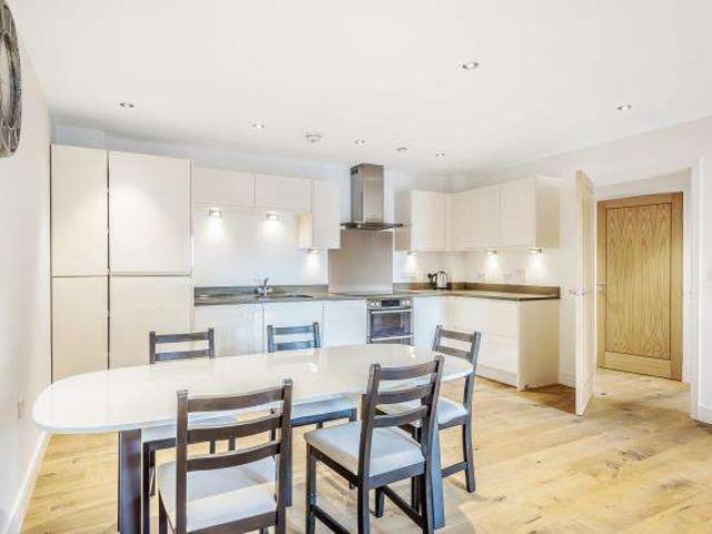 1 Bedroom Flat