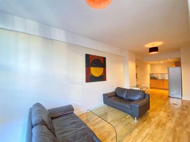 1 Bedroom Apartment Flat
