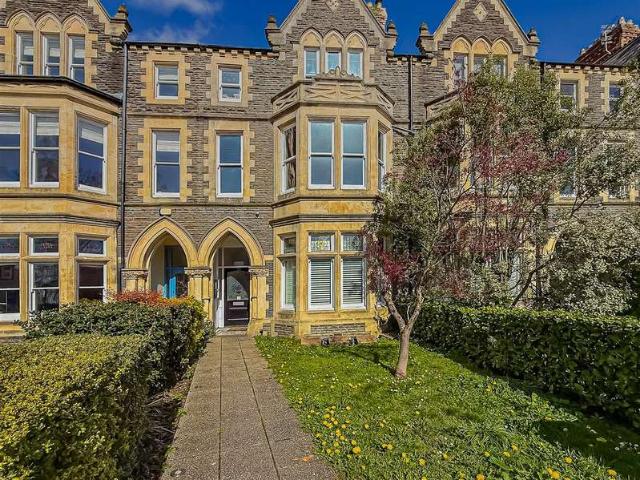 1 Bedroom Apartment Flat