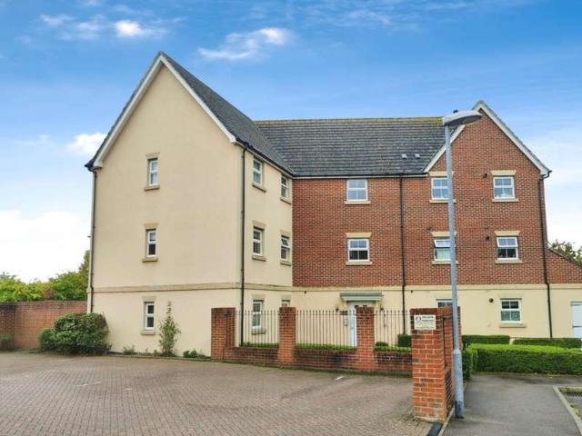 1 Bedroom Apartment Flat