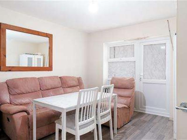 1 Bedroom Apartment Flat