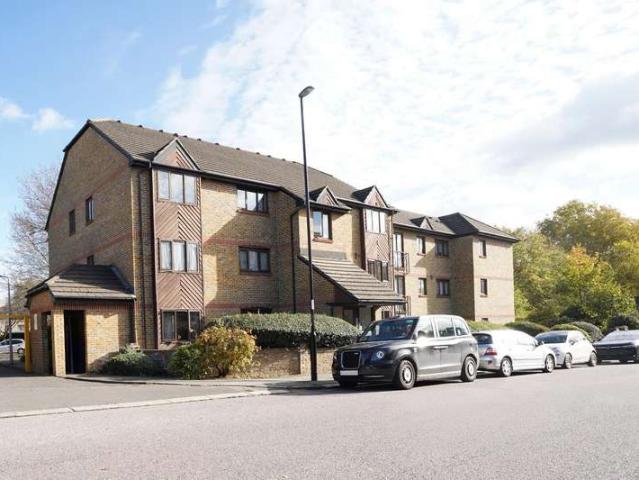 1 Bedroom Apartment Flat