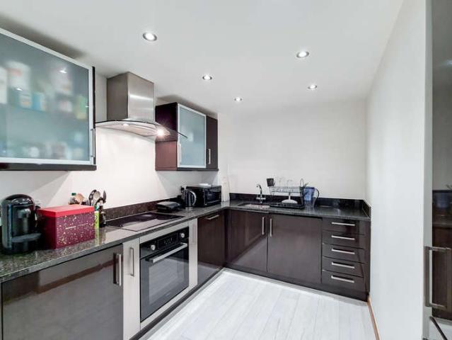 1 Bedroom Apartment Flat