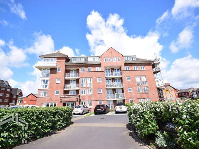 1 Bedroom Apartment Flat