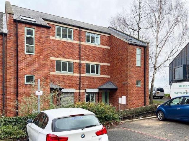 1 Bedroom Apartment Flat