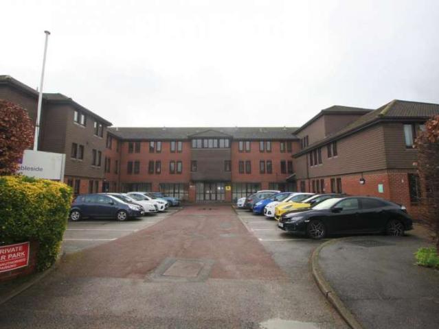 1 Bedroom Apartment Flat