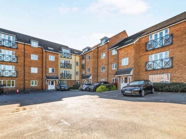 1 Bedroom Apartment Flat