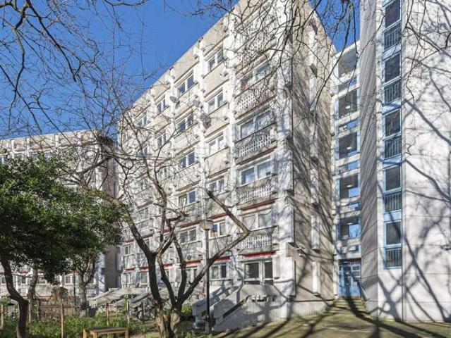 1 Bedroom Apartment Flat