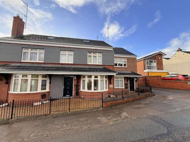 1 Bedroom Apartment Flat