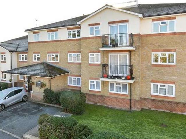 1 Bedroom Apartment Flat