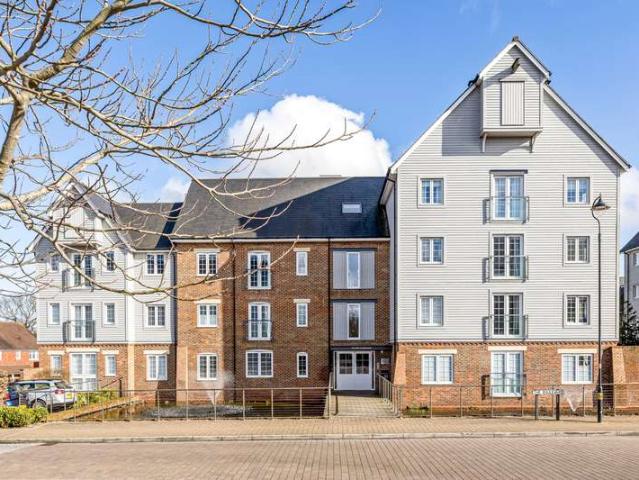 1 Bedroom Apartment Flat