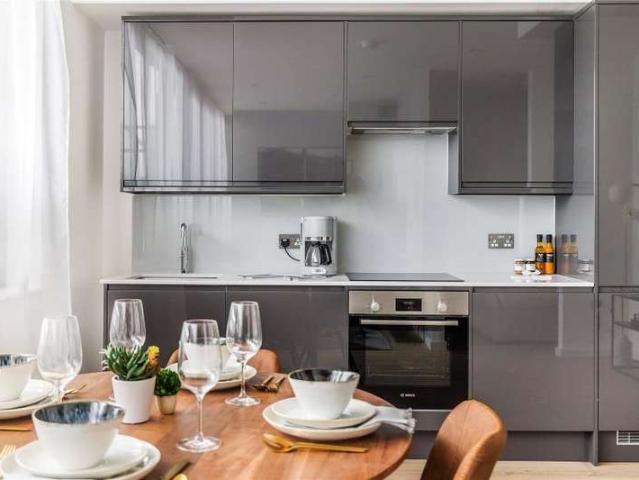 1 Bedroom Apartment Flat