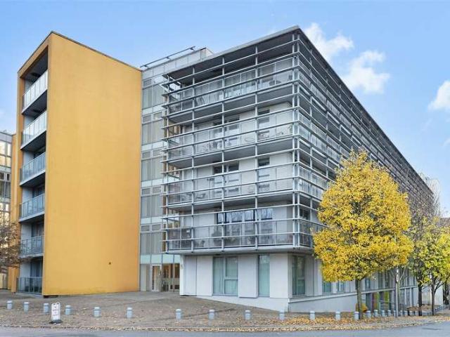 1 Bedroom Apartment Flat