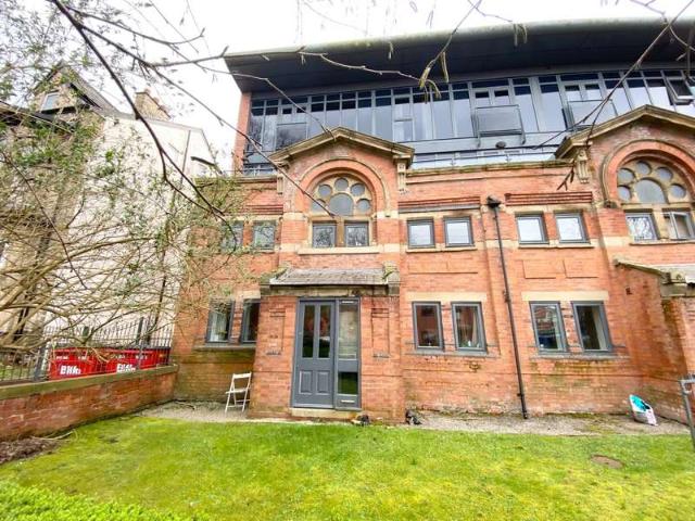 1 Bedroom Apartment Flat