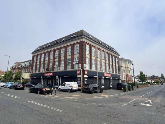 1 Bedroom Apartment Flat