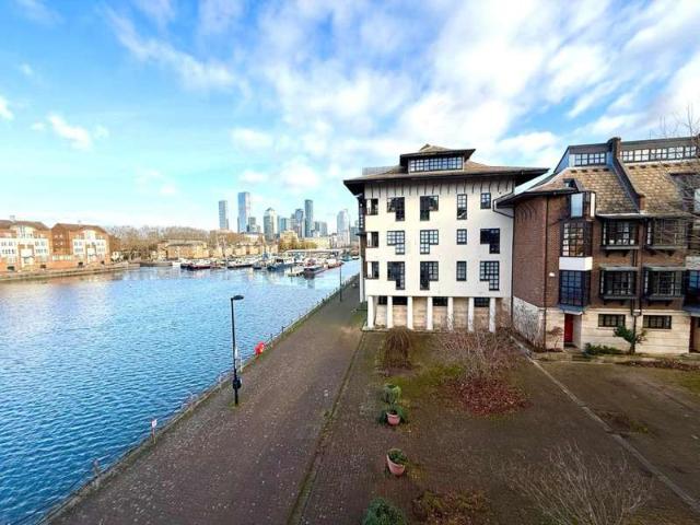 1 Bedroom Apartment Flat
