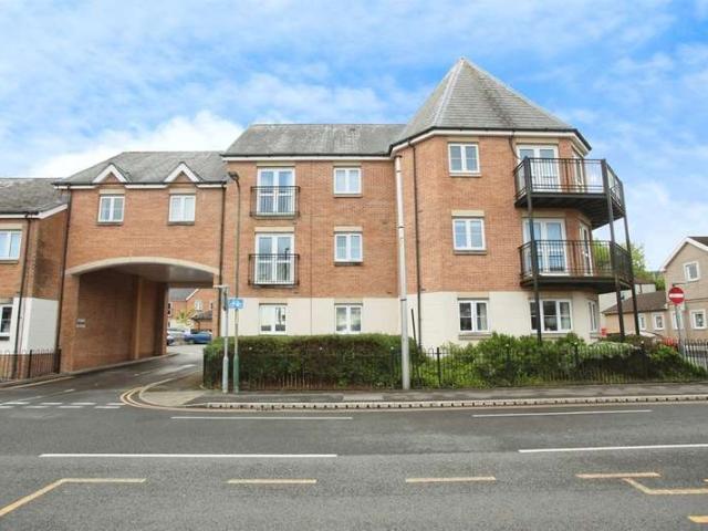 1 Bedroom Apartment Flat