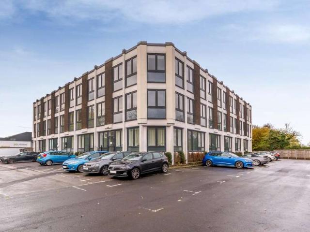 1 Bedroom Apartment Flat