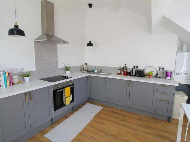1 Bedroom Apartment Flat
