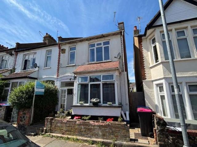 1 Bedroom Apartment Flat