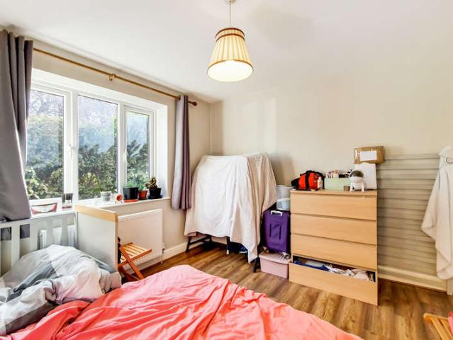 1 Bedroom Apartment Flat