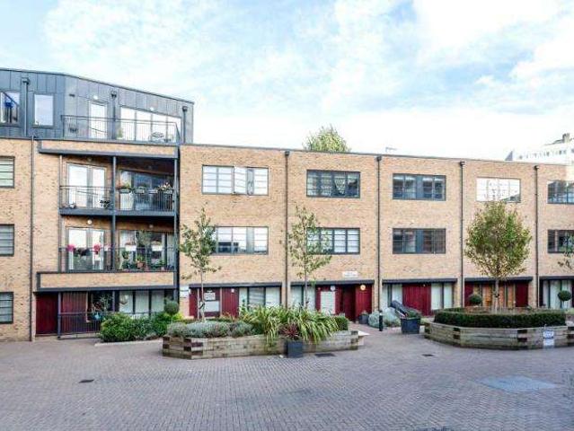 1 Bedroom Apartment Flat