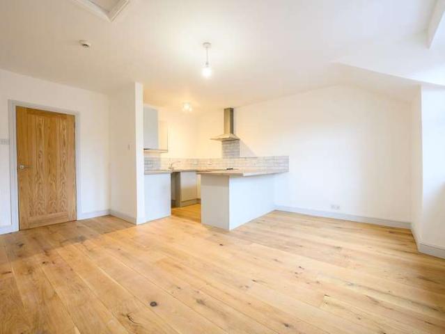 1 Bedroom Apartment Flat