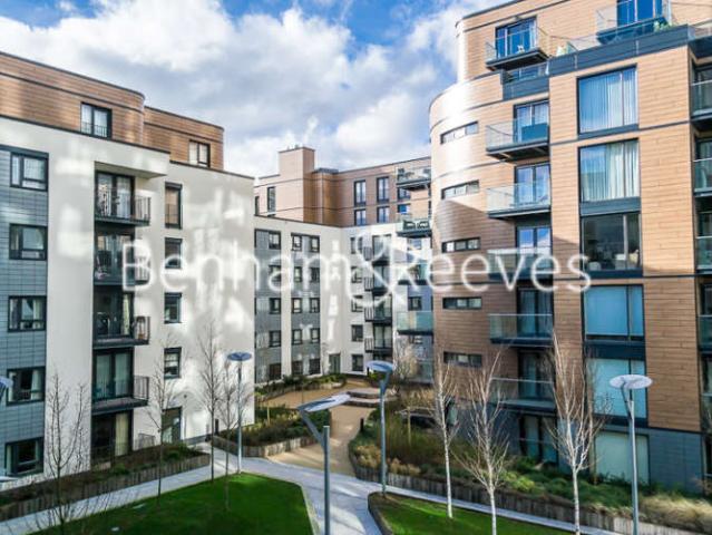1 Bedroom Apartment Flat