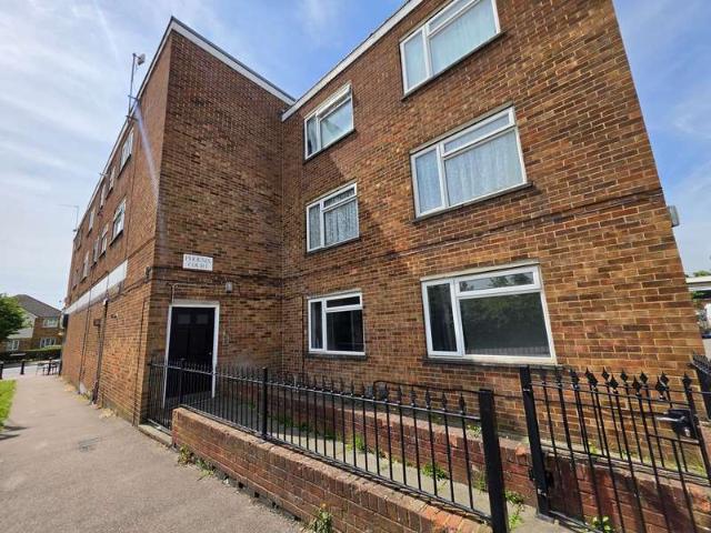 1 Bedroom Apartment Flat