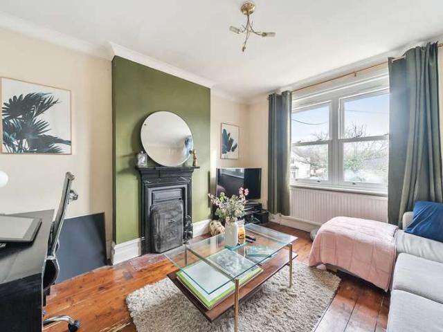 1 Bedroom Apartment Flat