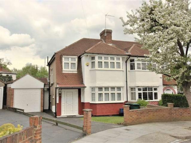 1 Bedroom Apartment Flat