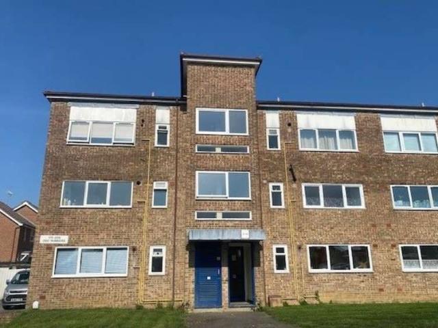 1 Bedroom Apartment Flat