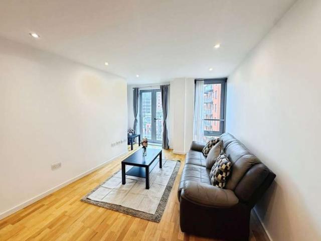1 Bedroom Apartment Flat