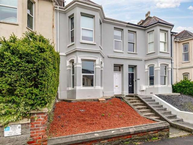 1 Bedroom Apartment Flat