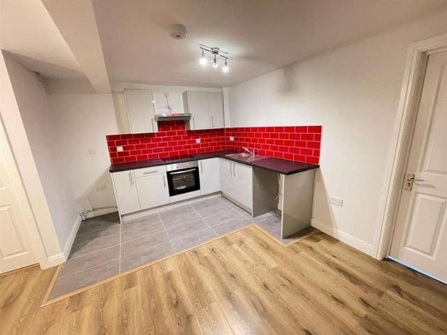 1 Bedroom Apartment Flat