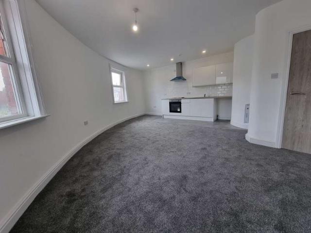 1 Bedroom Apartment Flat