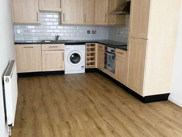1 Bedroom Apartment Flat