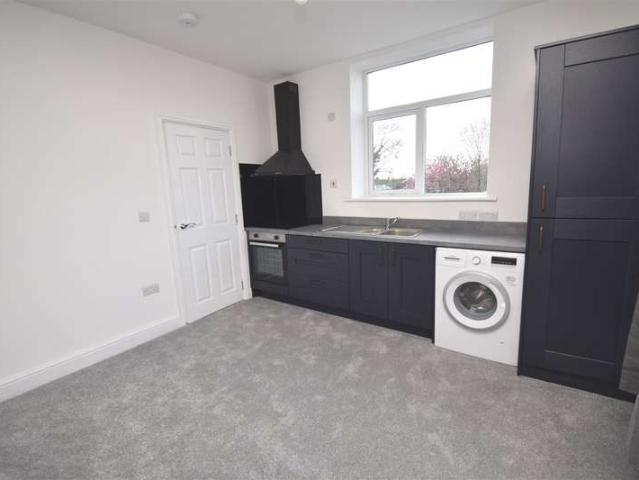 1 Bedroom Apartment Flat
