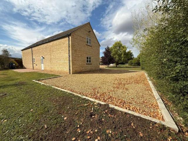 1 Bedroom Apartment Flat