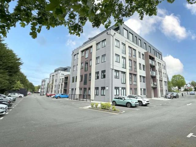 1 Bedroom Apartment Flat