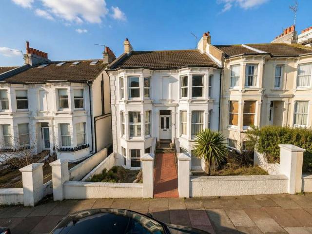 1 Bedroom Apartment Flat